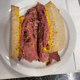 SNOWDON DELI - Updated February 2025 - 231 Photos & 171 Reviews - 5265 ...