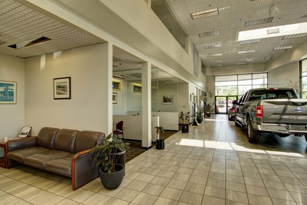 LANDMARK FORD - Updated December 2025 - 124 Photos & 304 Reviews ...