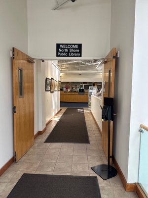 NORTH SHORE PUBLIC LIBRARY - Updated December 2025 - 15 Photos - 250 ...