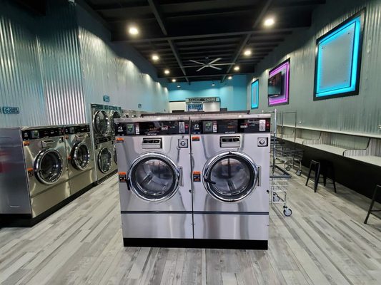 LAUNDRYMAX - Updated October 2025 - 80 Photos & 148 Reviews - 12625 ...