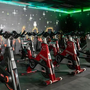 CRUNCH FITNESS - CORAL RIDGE - Updated June 2025 - 22 Photos - 5631 ...