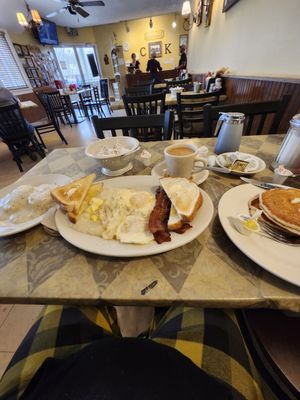 COUNTRY KITCHEN - Updated October 2024 - 91 Photos & 43 Reviews - 2109 ...