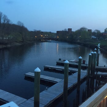 CASTAWAY’S BOAT HOUSE - Updated October 2025 - 40 Photos & 47 Reviews ...