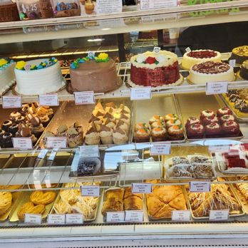 LA BON BAKE SHOPPES - Updated August 2025 - 66 Photos & 71 Reviews ...
