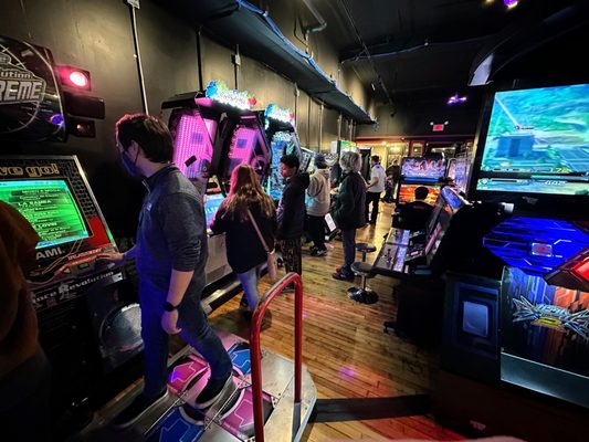 RETROWARE ARCADE - Updated March 2025 - 48 Photos & 11 Reviews - 309 W ...