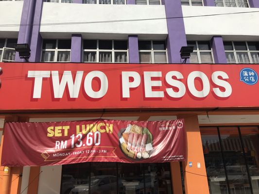 TWO PESOS - Updated August 2025 - 12 Photos - 6, Jalan Kenari 8 ...