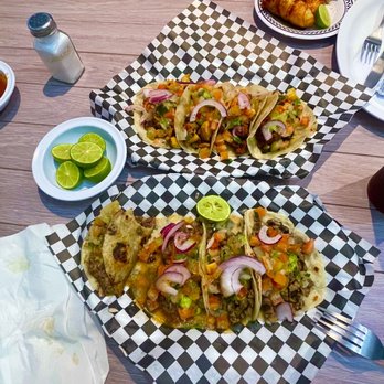 TOTO’S TACOS RESTAURANT - Updated April 2025 - 33 Photos & 34 Reviews ...