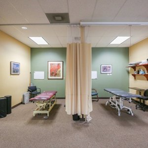 SPRING HILL PHYSICAL THERAPY - Updated December 2025 - 14 Reviews - 300 ...