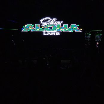 SHOW ALOHA LAND - Updated January 2026 - 49 Photos - 925 S Beretania St ...