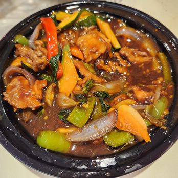 DUMPLING QUEEN - Updated September 2024 - 728 Photos & 450 Reviews ...