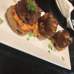 12 WEST BAR AND GRILL - Updated December 2025 - 92 Photos & 164 Reviews ...