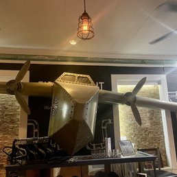 FIRST FLIGHT ISLAND RESTAURANT & BREWERY - Updated October 2025 - 689 ...