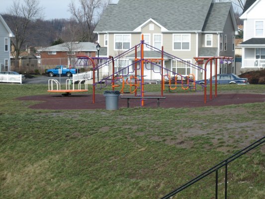 MEYERS RIDGE - Updated October 2025 - 901 Gray St, McKees Rocks ...