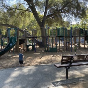 DONNELLY PARK - Updated July 2025 - 20 Photos & 23 Reviews - 600 Pedras ...