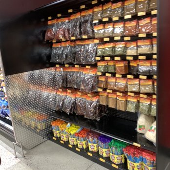 GROCERY OUTLET - Updated October 2025 - 107 Photos & 22 Reviews - 3981 ...