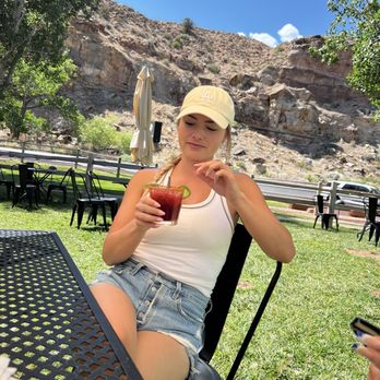 WILD THYME CAFE - Updated August 2025 - 156 Photos & 143 Reviews - 2501 ...