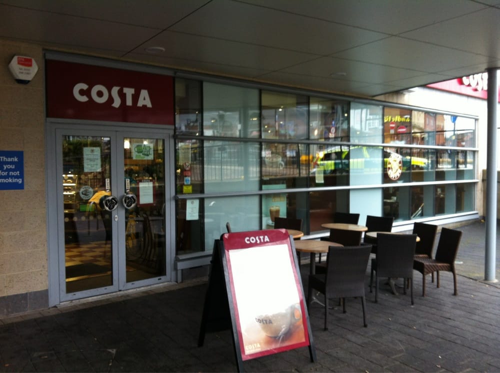 COSTA COFFEE - Updated October 2025 - New Radcliffe Street, Oldham ...