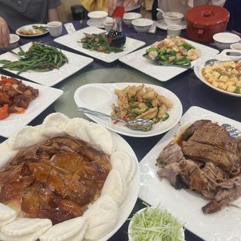 BLOOMING VIP RESTAURANT - Updated October 2024 - 914 Photos & 166 ...