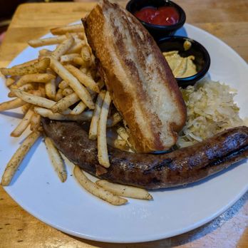 BERLINER PUB - Updated November 2024 - 738 Photos & 737 Reviews - 221 ...