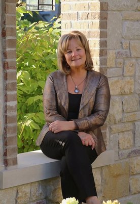 SUSAN S. LEWIS - Updated January 2026 - 17 Reviews - 1064 104th St ...