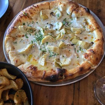 EDELWEISS PIZZA PUB PASTRIES - Updated March 2025 - 365 Photos & 166 ...