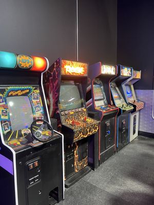 PUSH START PLAY - Updated October 2025 - 31 Photos - 1165 S Stemmons ...