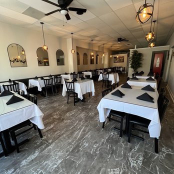 PARKWAY BISTRO - Updated August 2024 - 197 Photos & 98 Reviews - 2126 ...