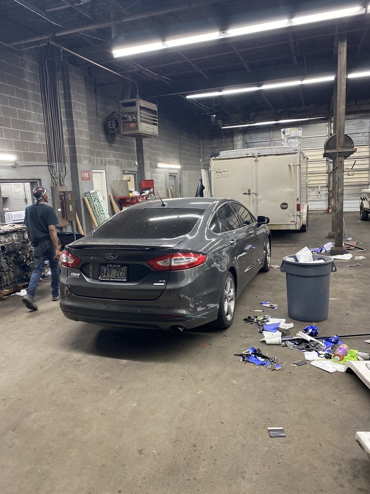 WRAP ZOO - Updated June 2024 - 14 Photos - 821 Broadway St, Little Rock ...