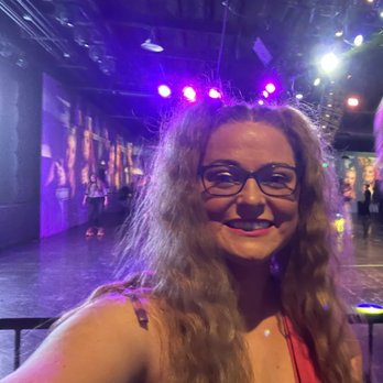 TRACKS - Updated December 2025 - 187 Photos & 177 Reviews - 3500 Walnut ...