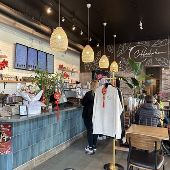 COFFEEHOLIC HOUSE - Updated July 2024 - 535 Photos & 206 Reviews - 8525 ...