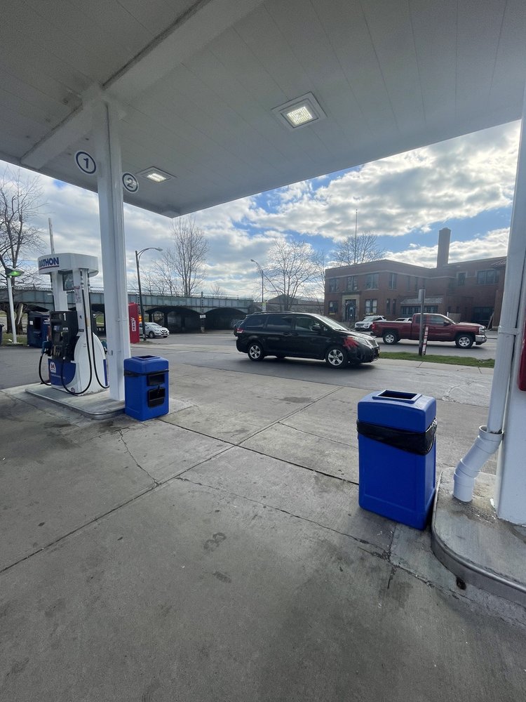 COLVIN MARKET - Updated August 2025 - 24 Photos - 117 Colvin Ave ...