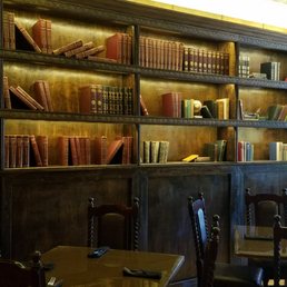 WHITE RABBIT GASTROPUB - Updated December 2025 - 827 Photos & 978 ...