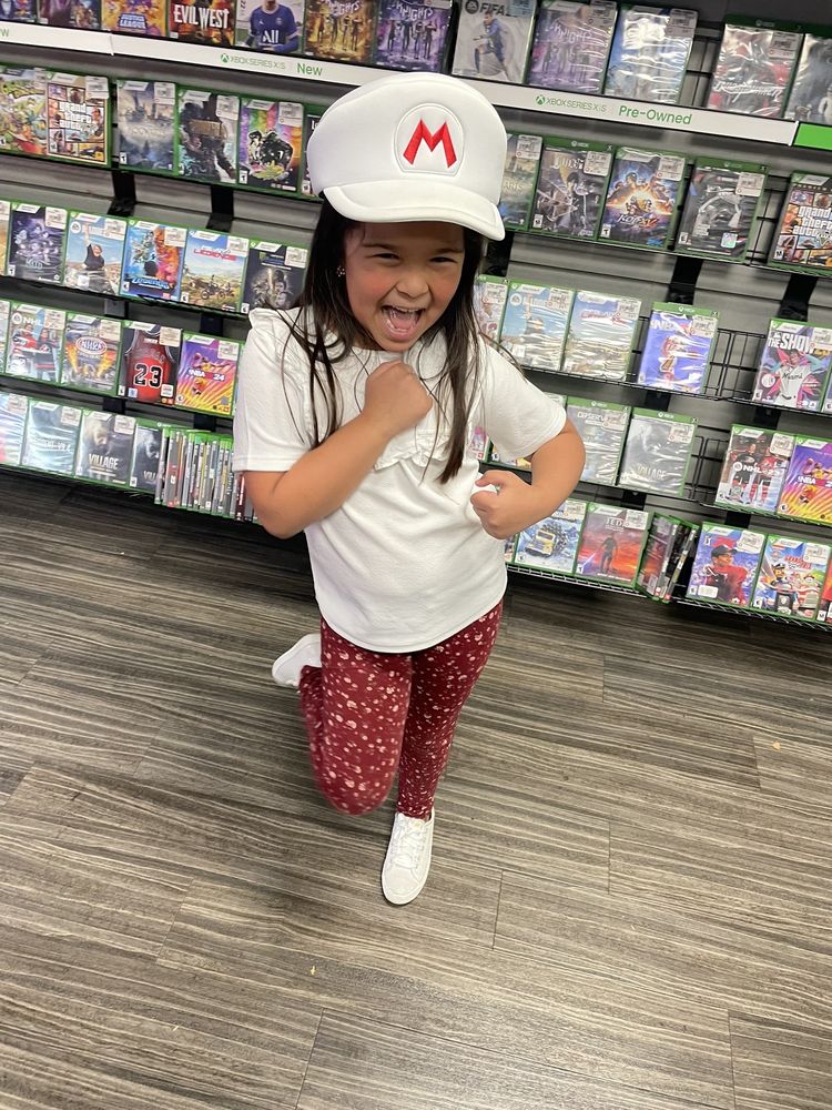 GAMESTOP - Updated October 2025 - 6511 W Loop 1604 N, San Antonio ...