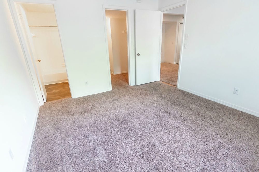 NORTHLAKE APARTMENTS - Updated December 2025 - 18 Photos - 2445 Dunn ...