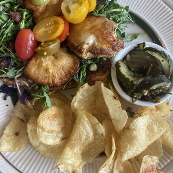 TASTE LOCAL - Updated July 2024 - 181 Photos & 265 Reviews - 330 ...