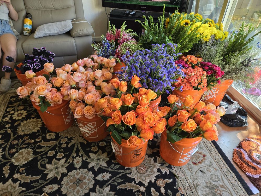 CALIFORNIA FLOWER SHIPPERS - Updated May 2025 - 78 Photos & 47 Reviews ...