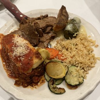 DEMETRI’S GREEK RESTAURANT - Updated October 2025 - 275 Photos & 296 ...