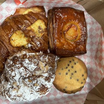 MAGNOL FRENCH BAKING - Updated March 2025 - 485 Photos & 262 Reviews ...