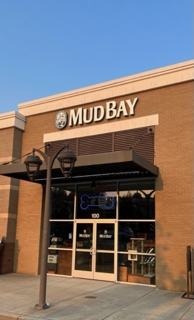 MUD BAY - Updated July 2025 - 1416 Highlands Dr NE, Issaquah ...