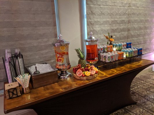 ROUND HILL COUNTRY CLUB - 73 Photos & 55 Reviews - 3169 Roundhill Rd ...