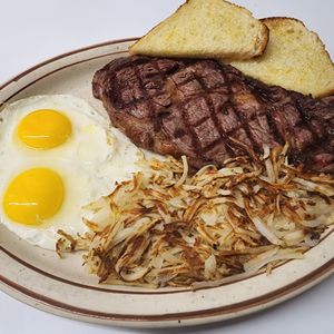 THE KROW SPORTS BAR & GRILL - Updated June 2025 - 36 Photos & 55 ...