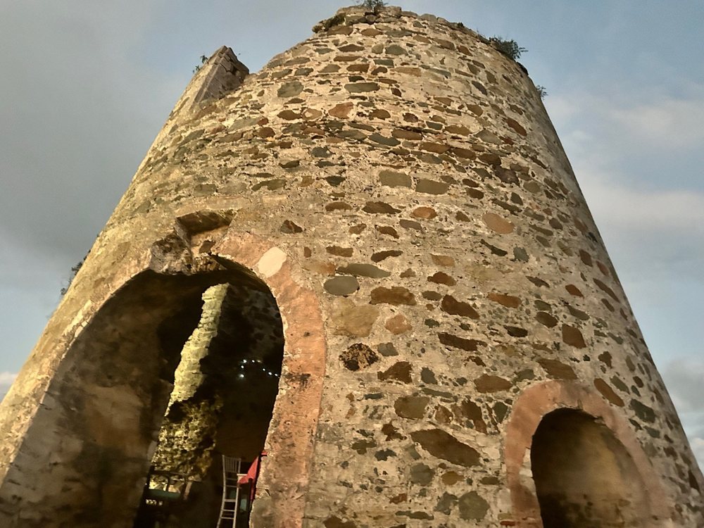 THE WINDMILL BAR - Updated October 2025 - 161 Photos & 98 Reviews - 17A ...