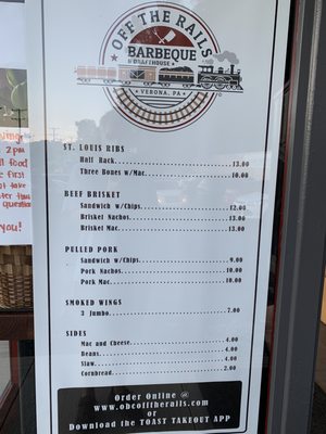 OFF THE RAILS BARBEQUE & DRAFTHOUSE - 55 Photos & 68 Reviews - 549 ...