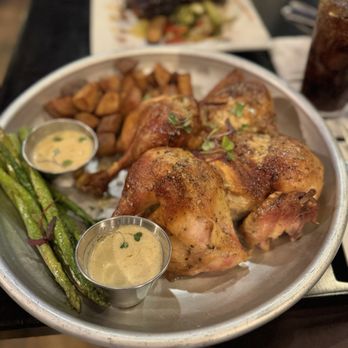 STACKS BAR & GRILL - Updated September 2024 - 528 Photos & 557 Reviews ...