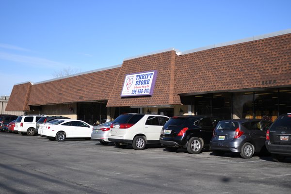 DOWNTOWN RESCUE MISSION THRIFT STORE - Updated September 2024 - 11 ...