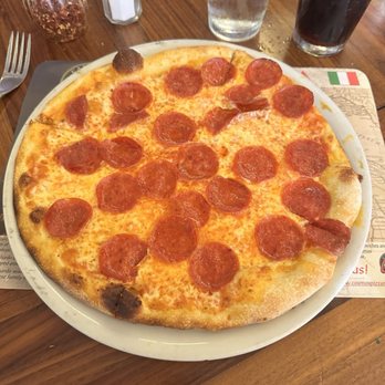 COSMOS RISTORANTE & PIZZERIA - Updated December 2025 - 76 Photos & 339 ...