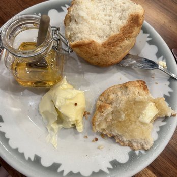 SALT BLOCK BISCUIT COMPANY - Updated July 2024 - 165 Photos & 77 ...