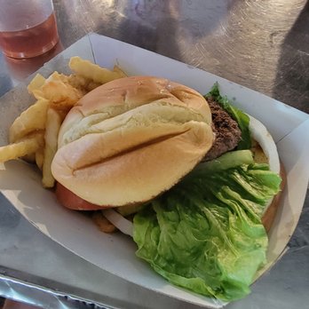 THE TWISTED PROP BAR & GRILLE - Updated December 2025 - 97 Photos & 87 ...