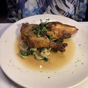 TABLE 33 - Updated December 2025 - 492 Photos & 409 Reviews - 45 W 4th ...