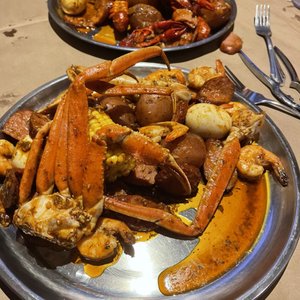 CRACKING CRAB - 88 Photos & 51 Reviews - 5100 N 9th Ave, Pensacola, FL ...